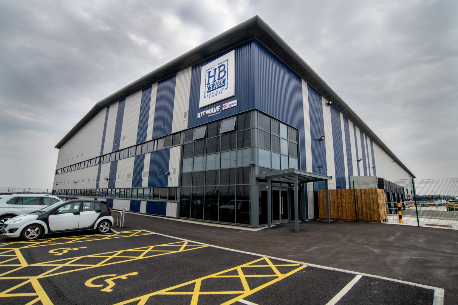 Kitwave opens new Yorkshire HB Clark warehouse - Better Wholesaling